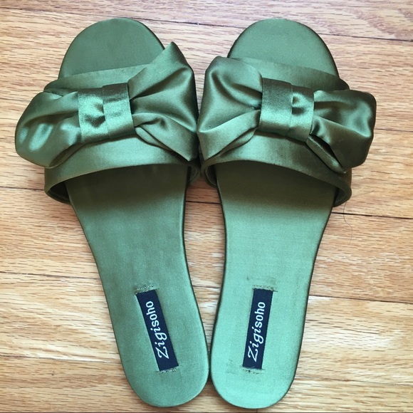 Zigi Soho | Shoes | Zigi Soho Open Toe Green Slides | Poshmark
